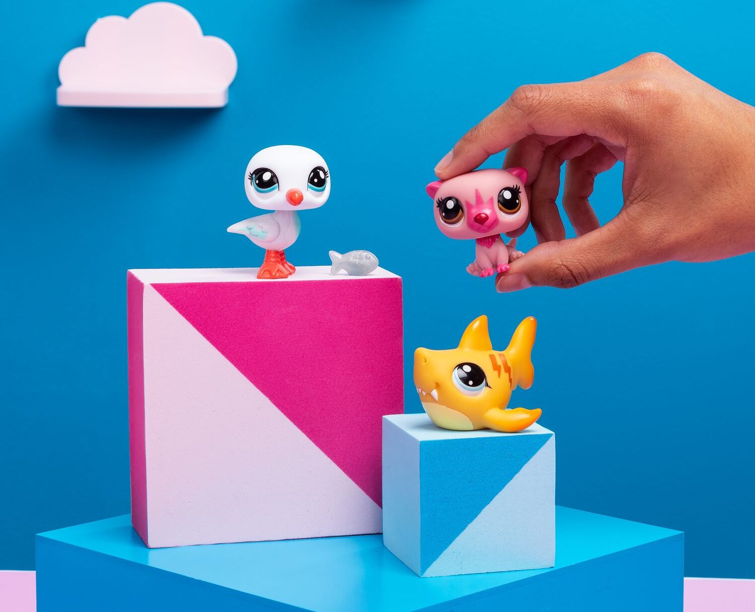Explore Littlest Pet Shop Toys, Videos & More | Planet Fun